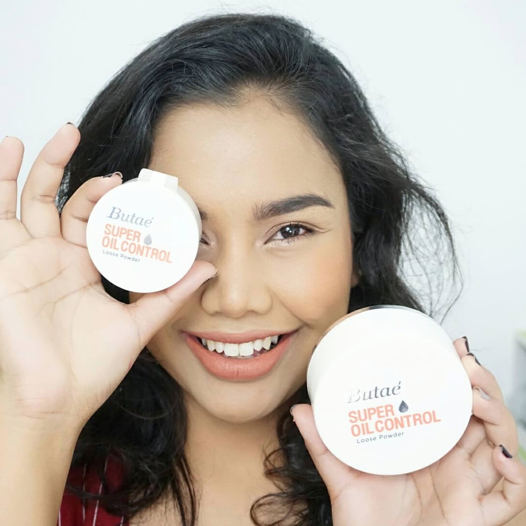 รีวิว แป้งฝุ่นควบคุมความมันตัวใหม่จากบูเต้ Butae' super oil control ...