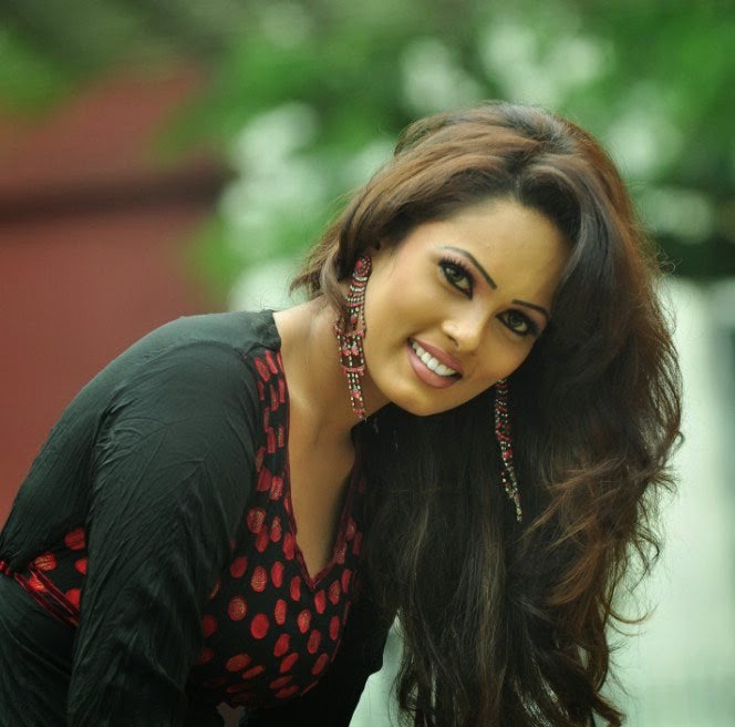 Menaka Peiris PASSION OF SRI LANKAN ACTRESS AND NEW SEXY MODELS | Very ...