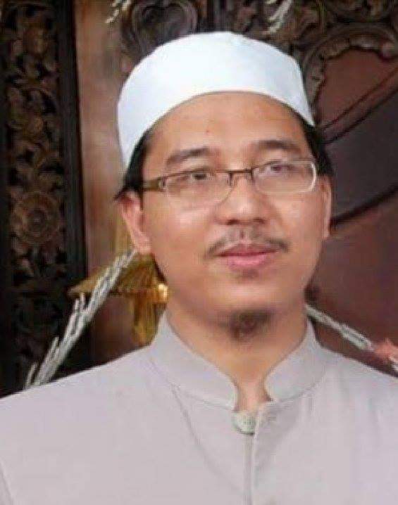 Allahu Akbar! Gus Wafi Putra KH Maimoen Zubair Doakan Prabowo Jadi ...