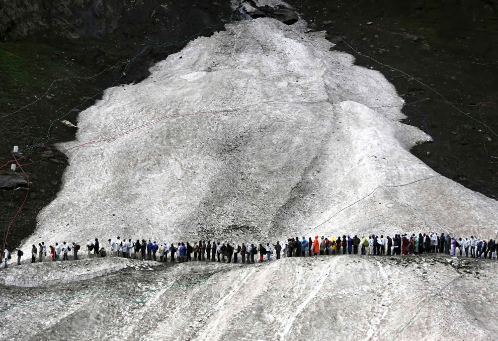 ASHOK PARIMOO'S TRAVEL BLOG: THE MOST POPULAR TEMPLES OF KASHMIR