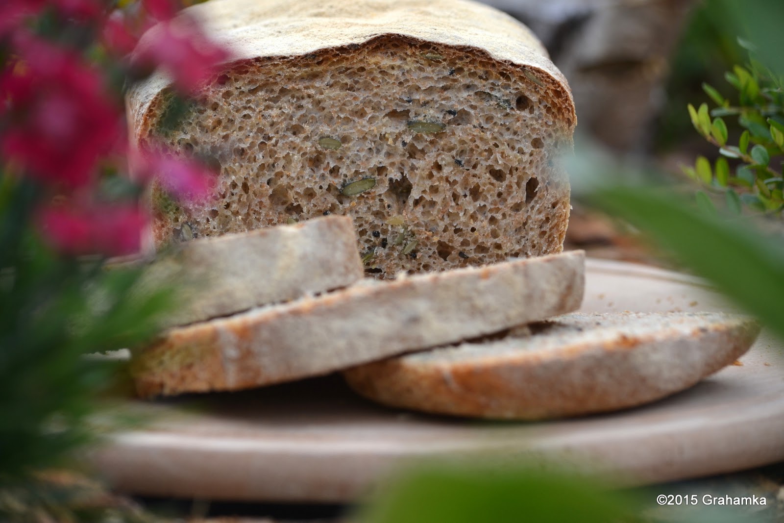 Grahamka, weka i kajzerka...: Chleb pszenny razowy, z nasionami dyni i ...