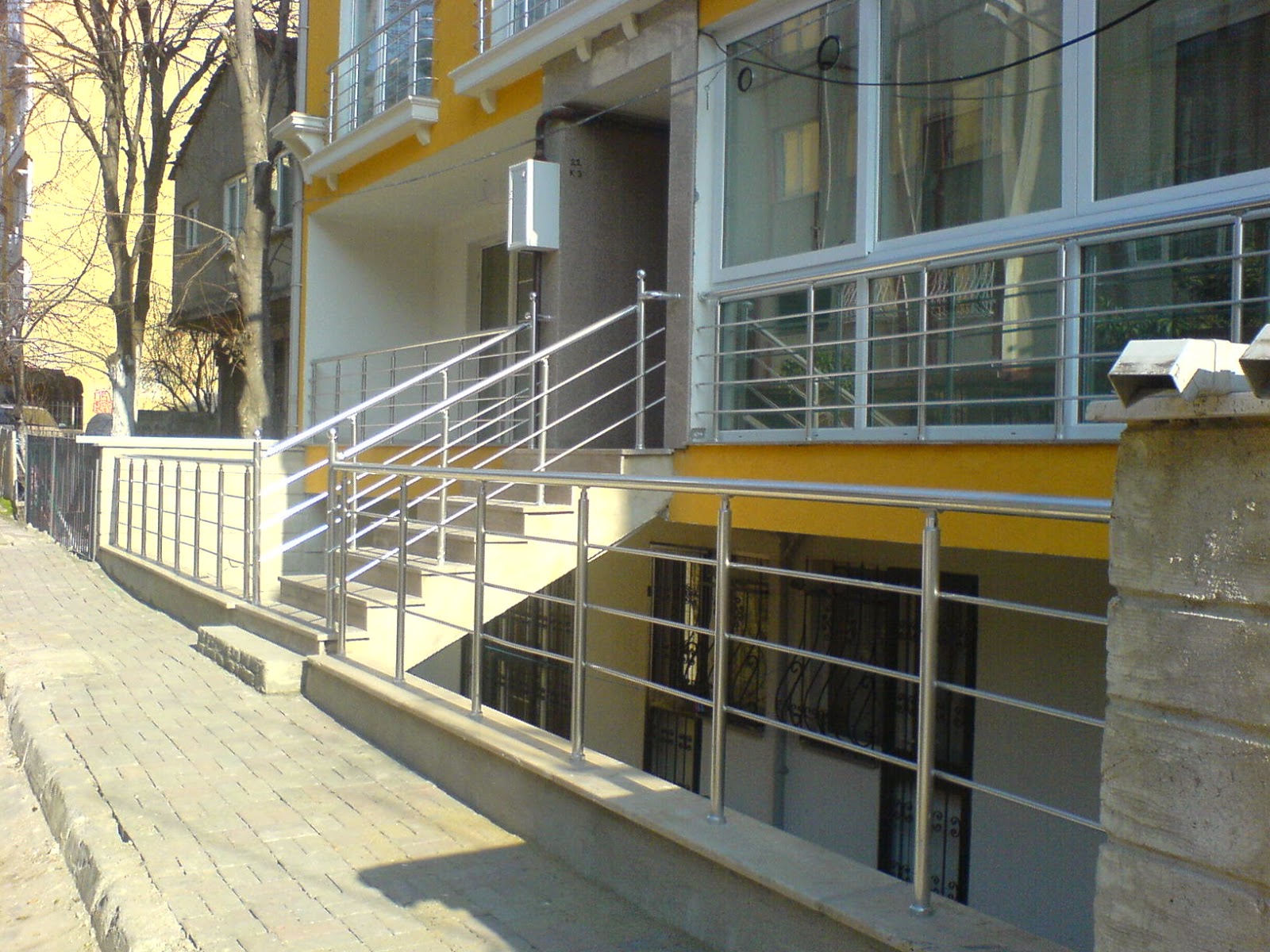 balustrade aluminiu: Avantaje