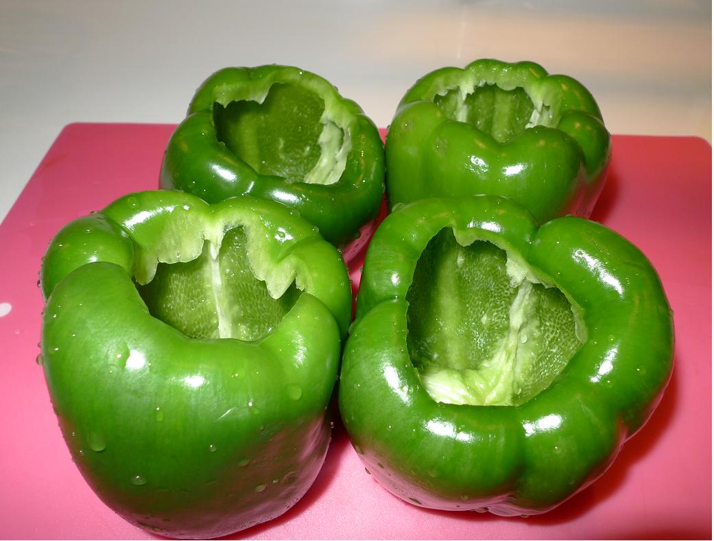 Amporn's Thai Kitchen: Thai Steamed Curry Fish in green pepper