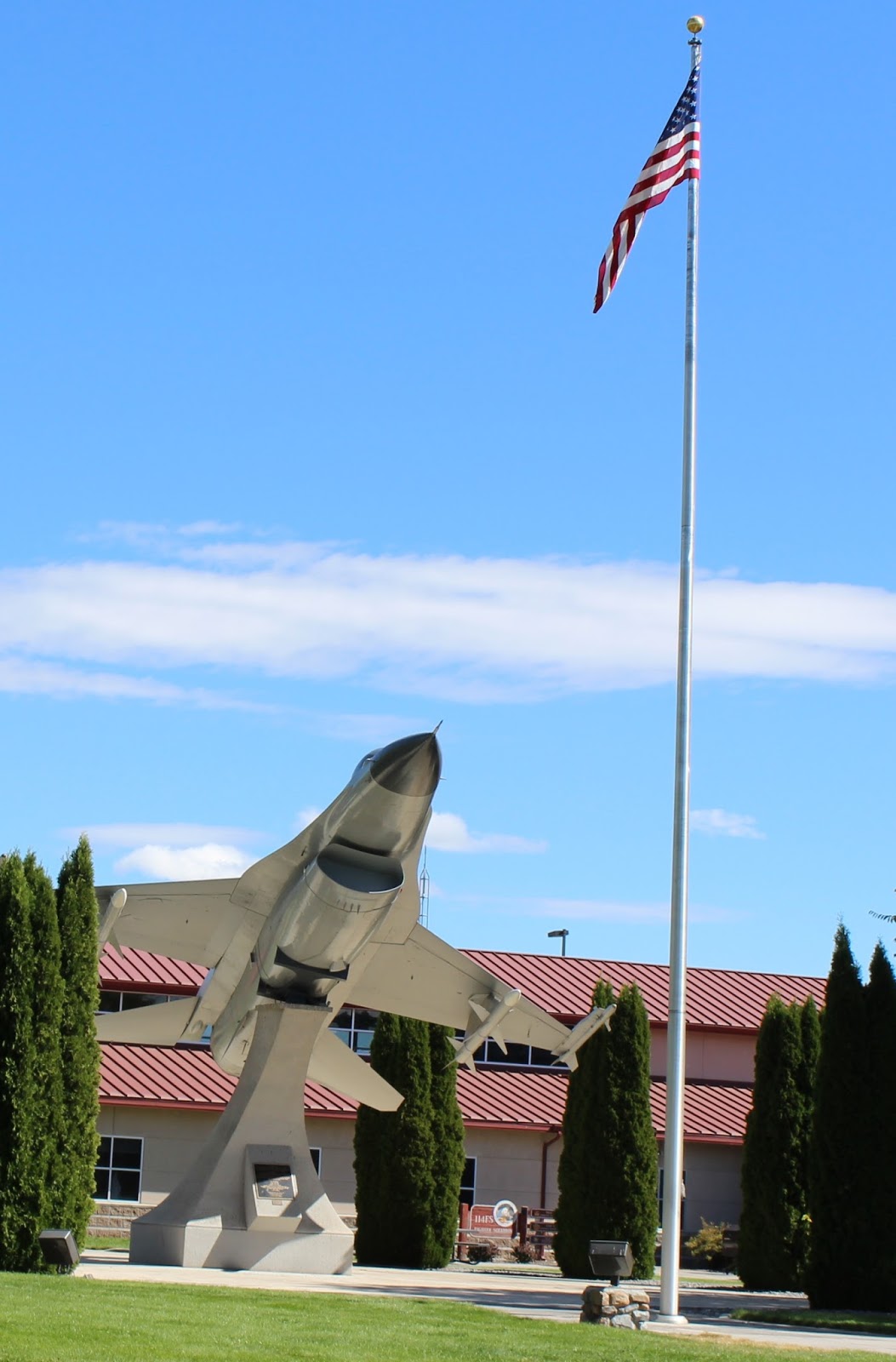BornToRV.com: Kingsley Field, Oregon