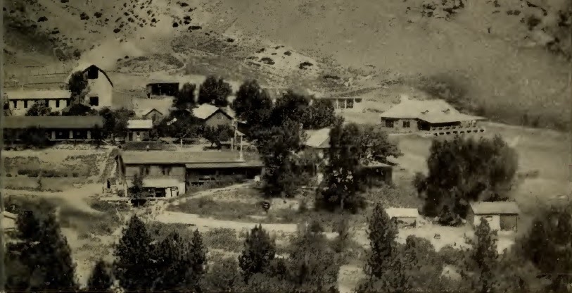 Sweethearts Of The West: THE FIRST DUDE RANCH IN THE U.S.