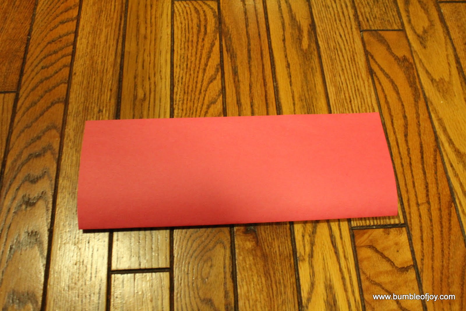 bumble of joy: DIY Red Paper Lanterns for CNY