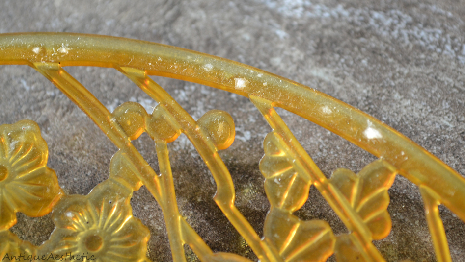 ANTIQUE AESTHETIC: Decorative Hair Combs and the dreaded Celluloid Rot