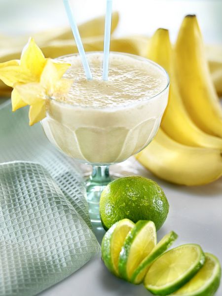 Minha Coleção de Receitas: Frapê de Banana e Ameixas