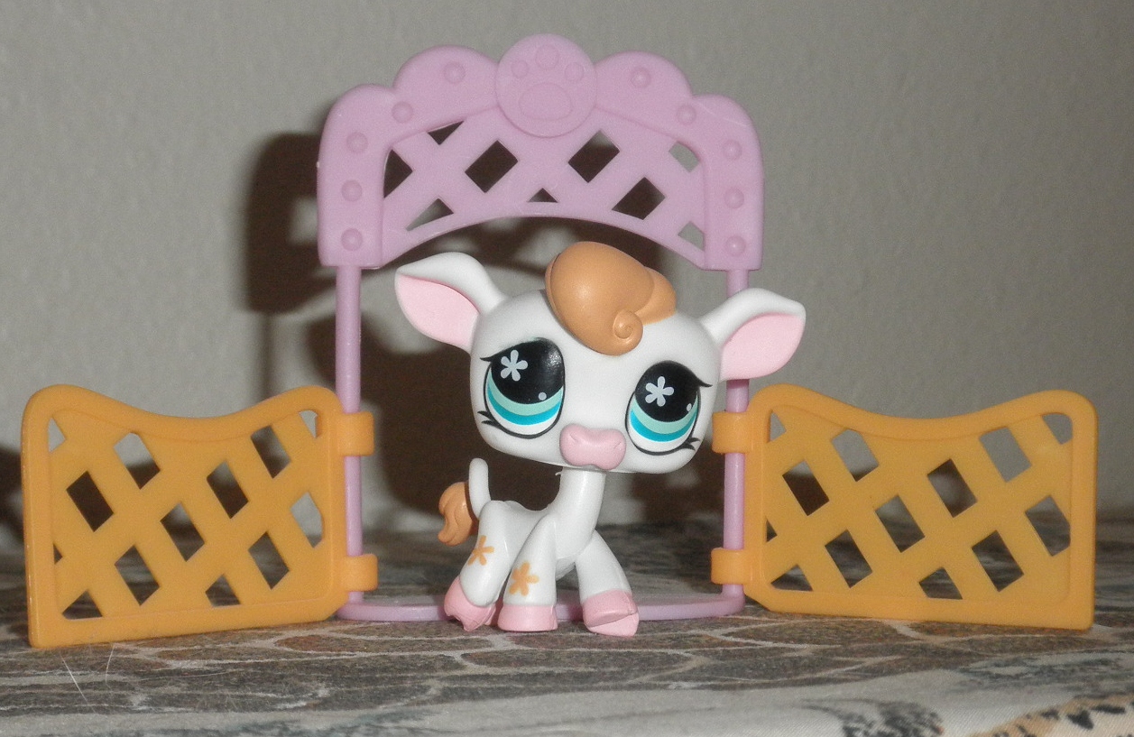 Collectomania: LPS Cows