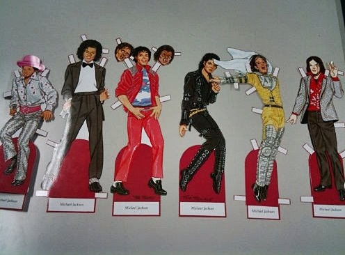 Cartas para Michael: ''Michael Jackson Paper Dolls''