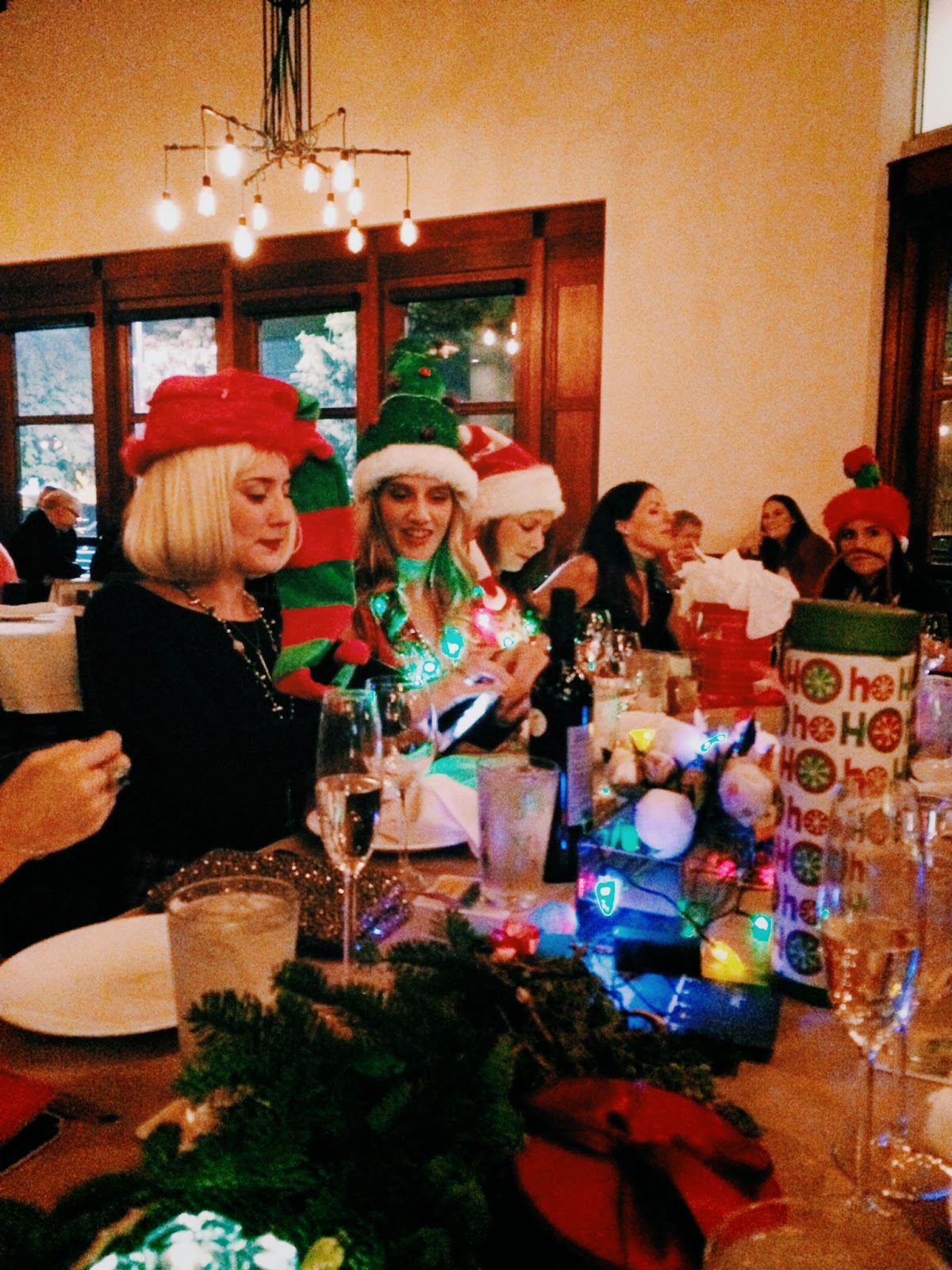 bohoBlack: Funky Festive Christmas Girls Night