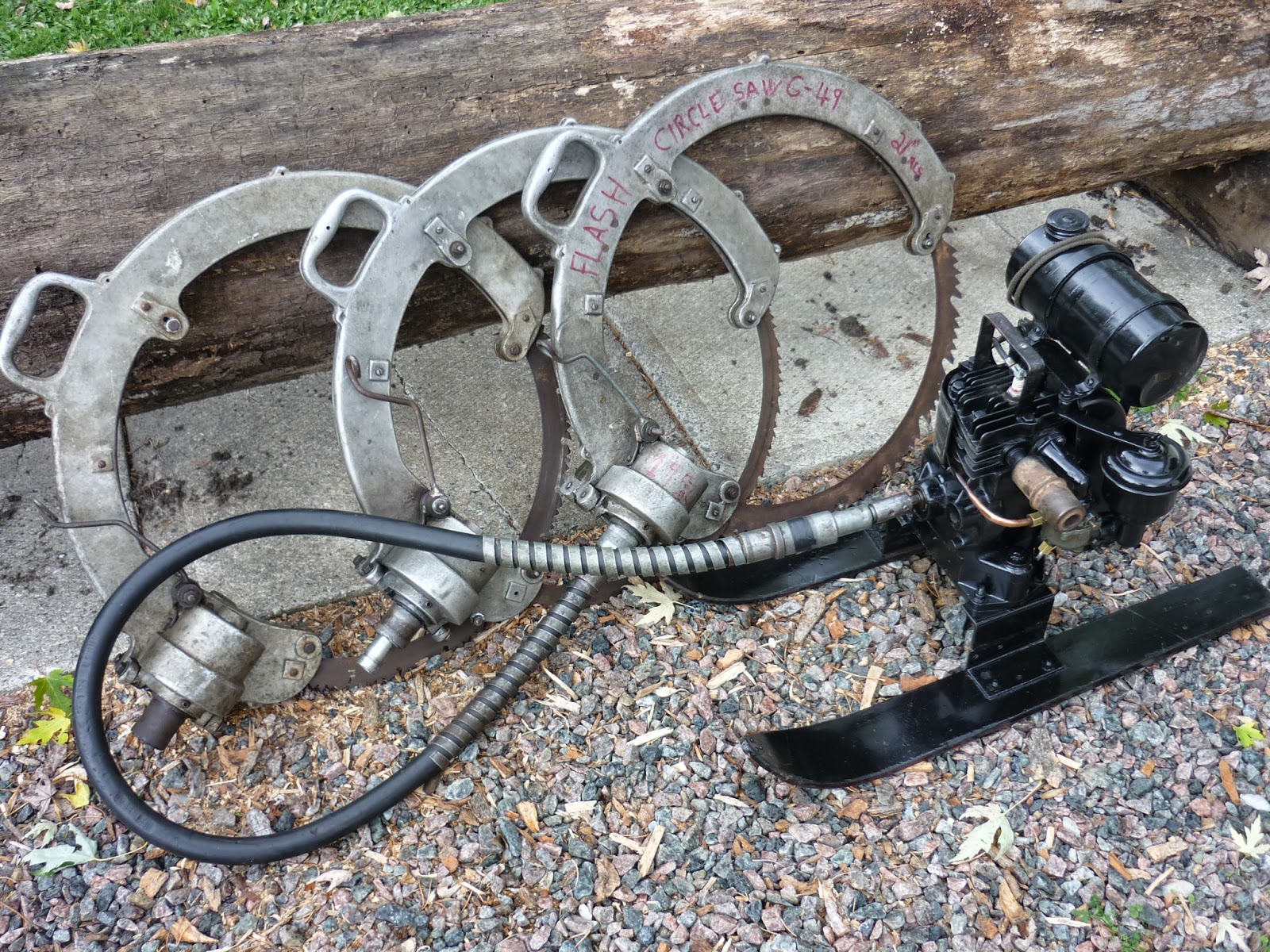 VINTAGE CHAINSAW COLLECTION: FLASH CIRCLE SAW G 49