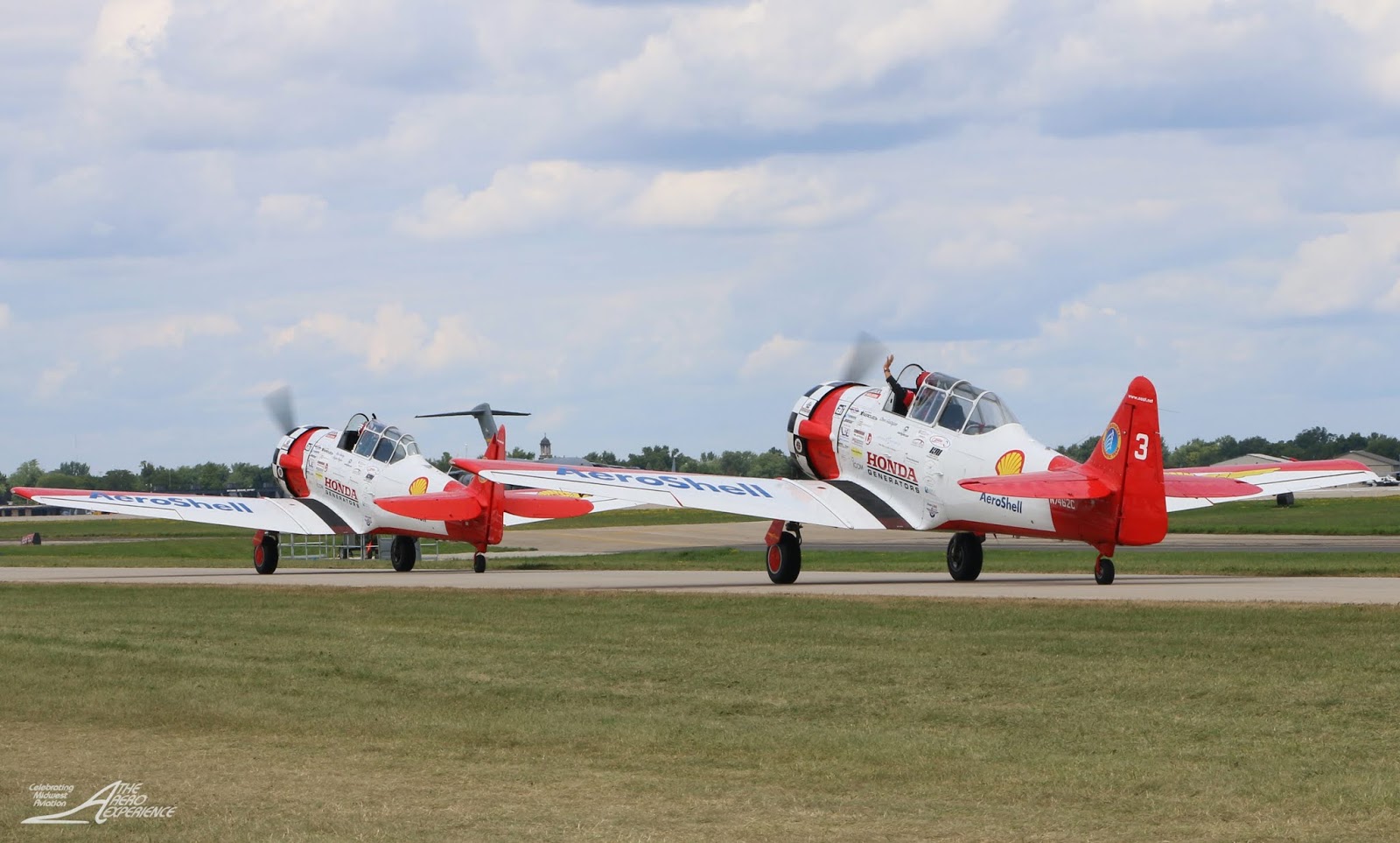 The Aero Experience: EAA AirVenture Oshkosh 2018: Airshow Performers ...