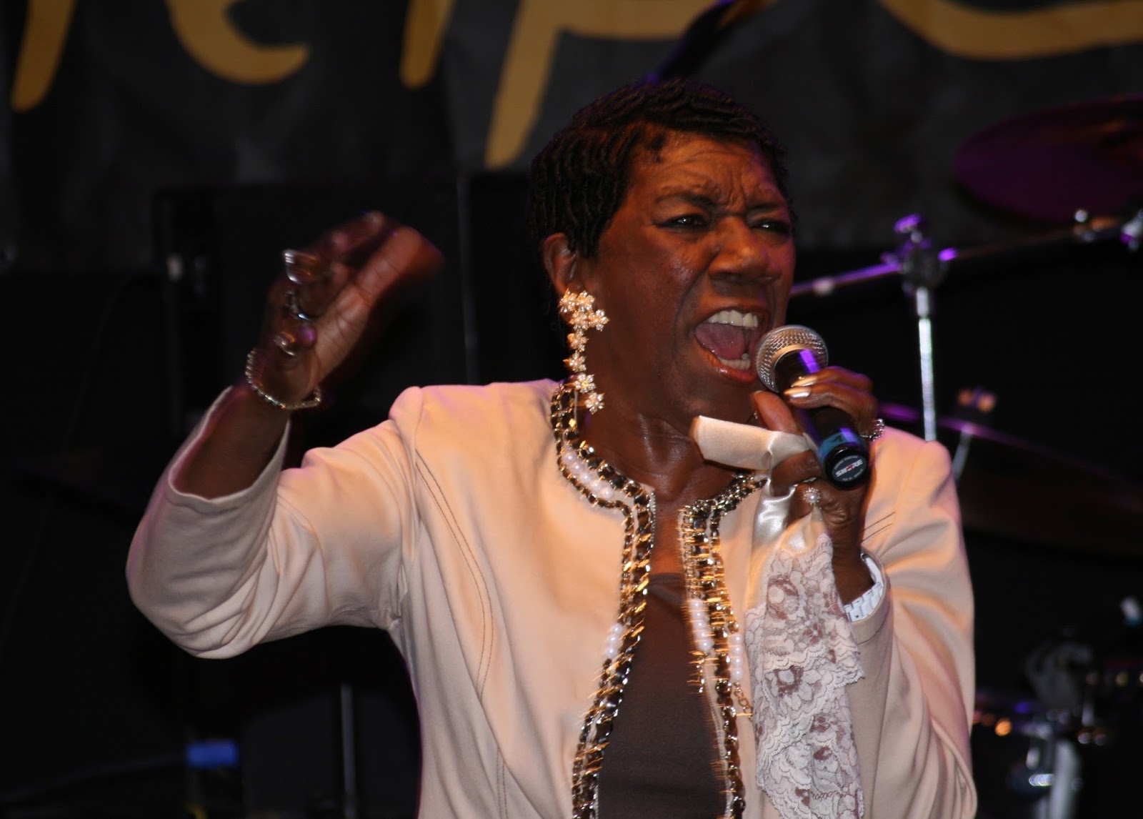 Porretta Soul Festival 2013: Pastor Mitty Collier - I Had A Talk With ...