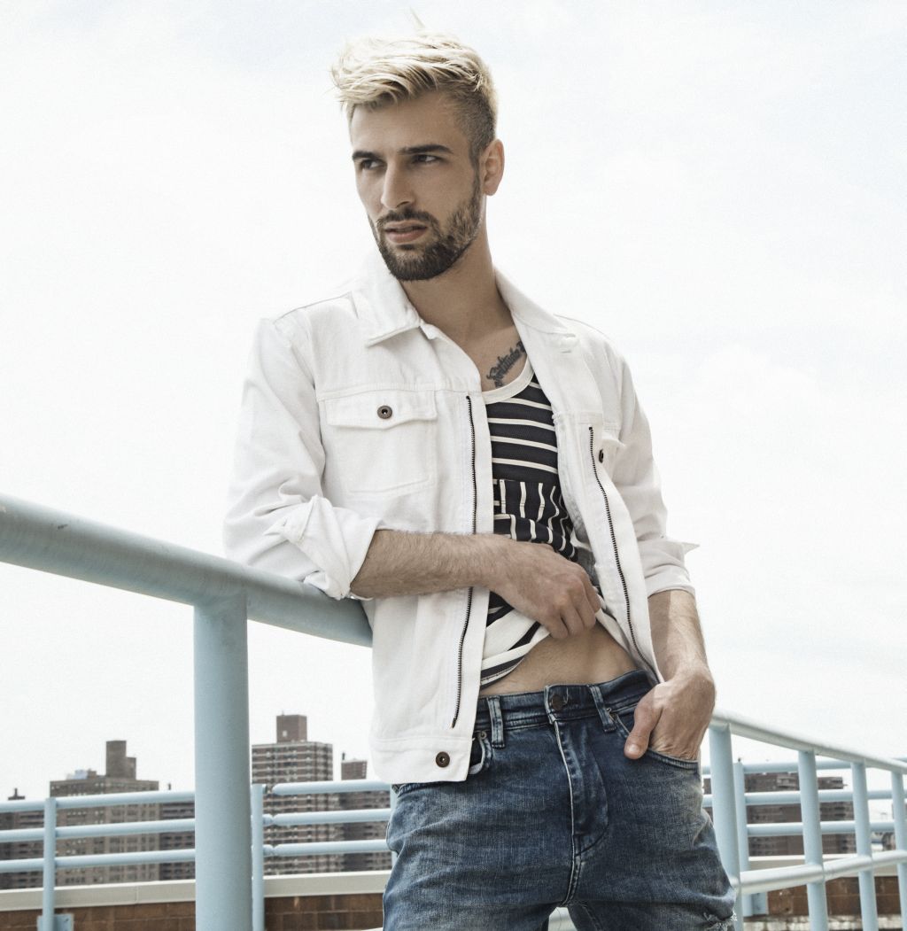 Favorite Hunks & Other Things: Further Pursuit: Cody Huston by Rick Day