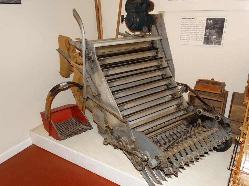 Gypsies At Heart: Cranberry Museum & Gift Shop in Long Beach