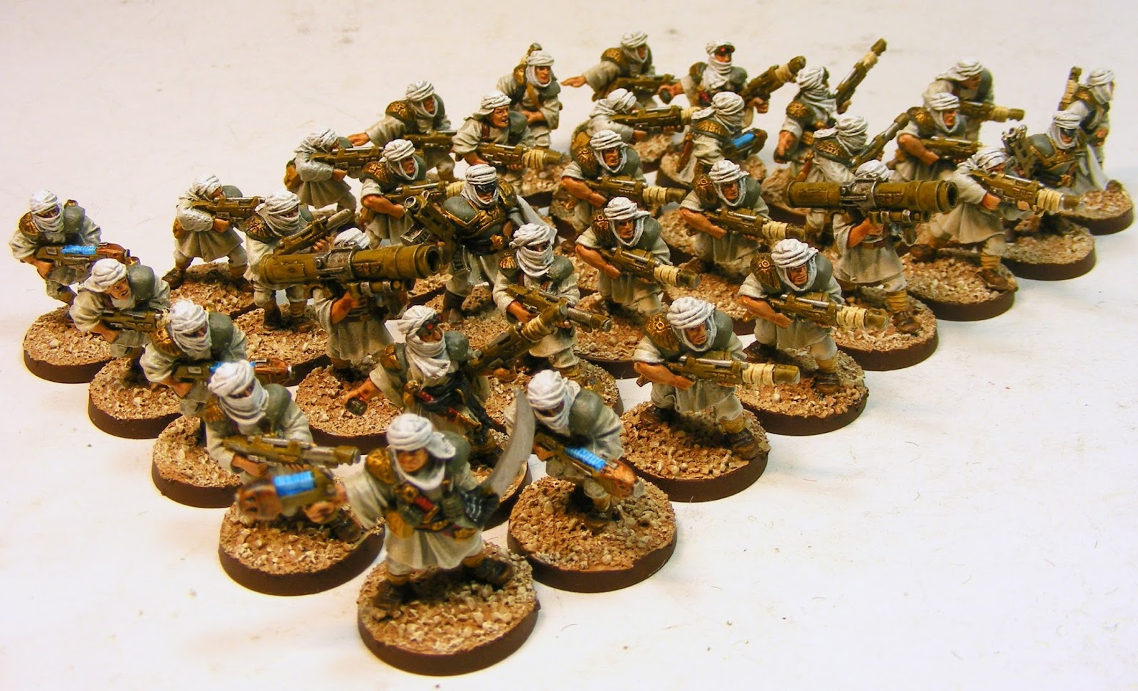 Evil Bob's Miniature Painting: Warhammer 40K: Zoats and Imperial Guard ...