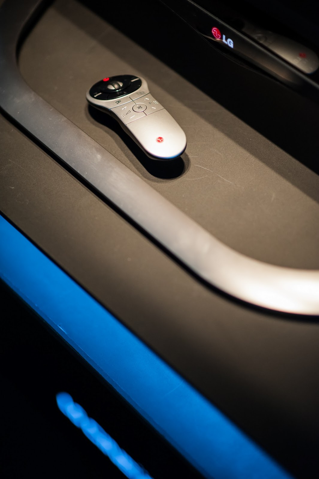 LG 2013 CINEMA 3D Smart TV For The Smart And Stylish Future Home ...