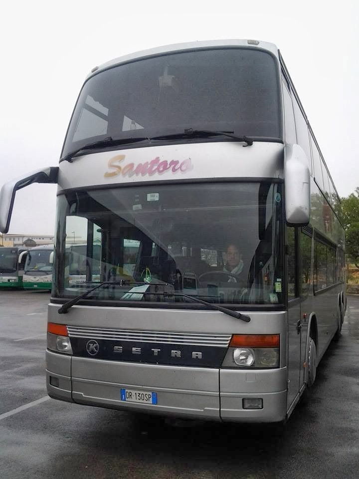 Kassbohrer Setra 300: Kassbohrer Setra 328 DT "Santoro Gran Turismo"
