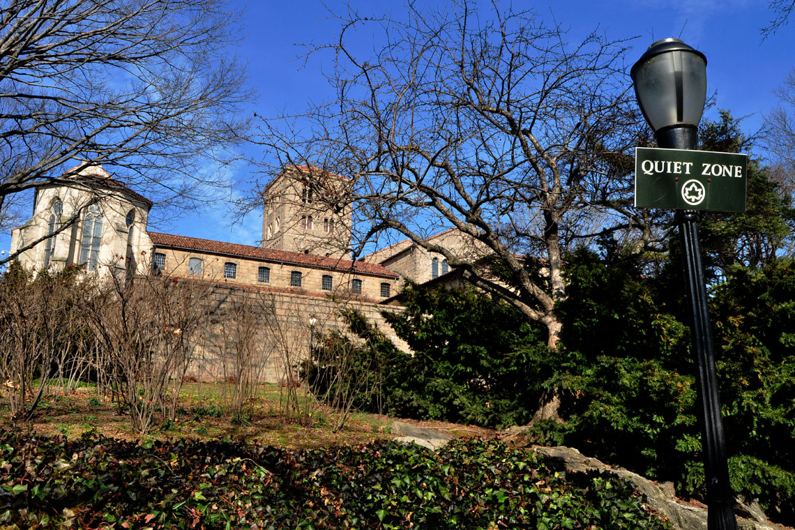 Dumbo Books of Brooklyn: Saturday Night in Fort Tryon Park: Alexis ...