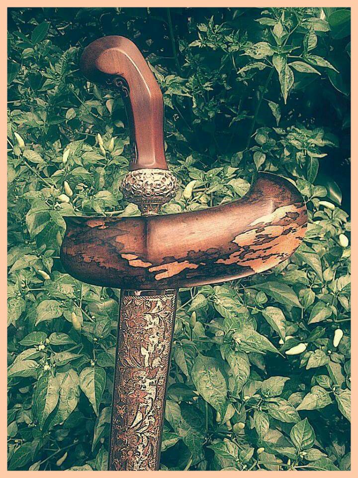 Tuah Kayu Timoho Sebagai Rongko Keris - Keris Ageman