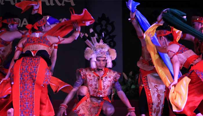Tarian Tradisional Dari Kalimantan Barat - Cinta Indonesia