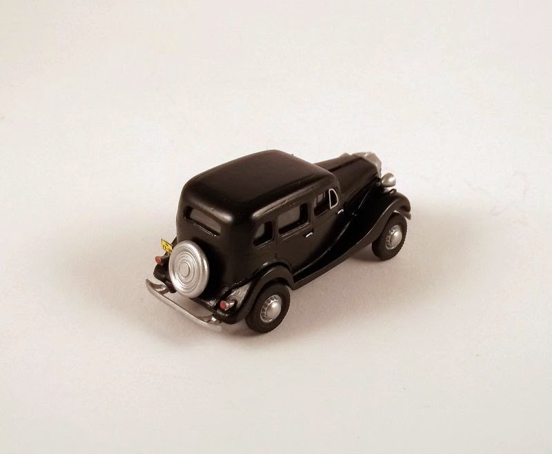 Gulumik Military Models: GAZ-61-73 NKVD 4x4 Soviet Staff Car 1/72 ACE ...