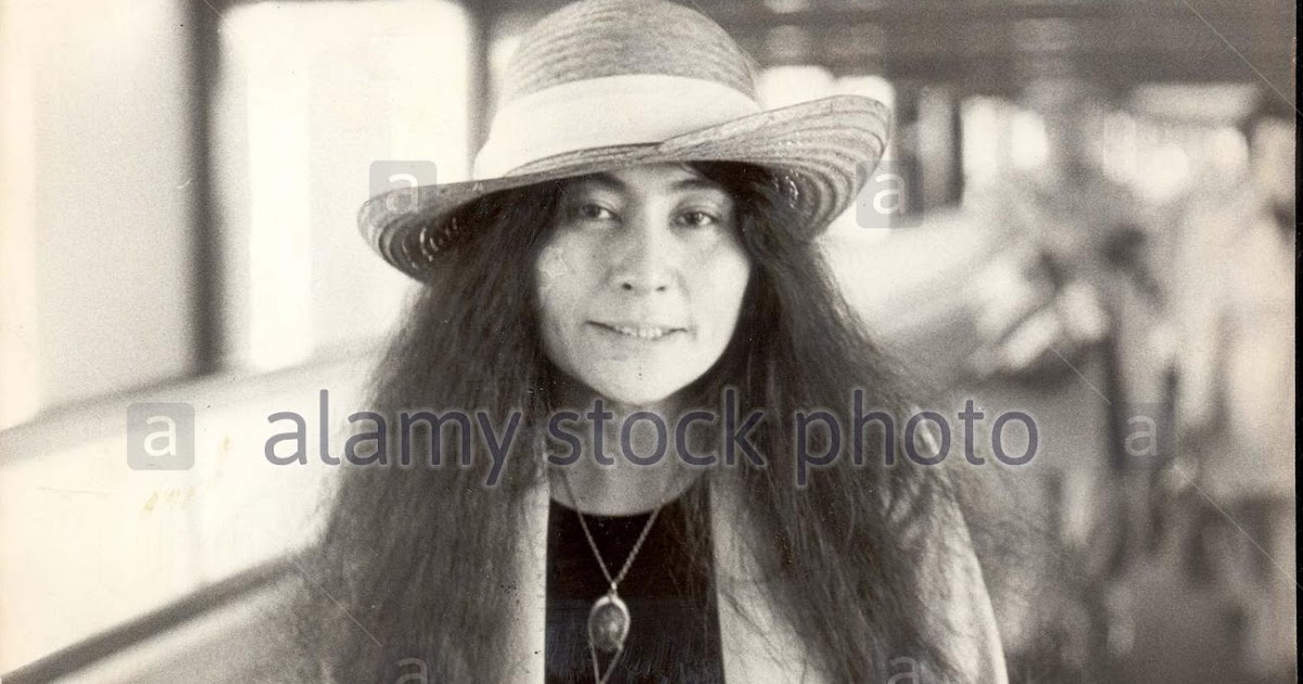 Meet the Beatles for Real: Yoko in London in '77