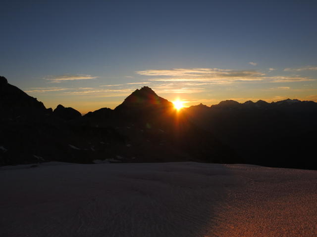 Jasmin's Adventure Journal: Spicy Red Watchtower - North Howser Tower ...