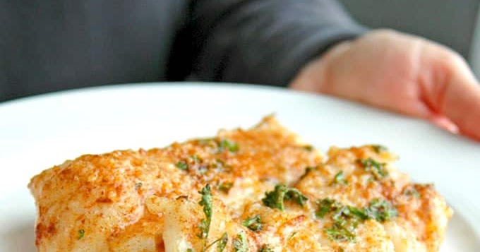 BAKED COD WITH PARMESAN AND GARLIC BUTTER