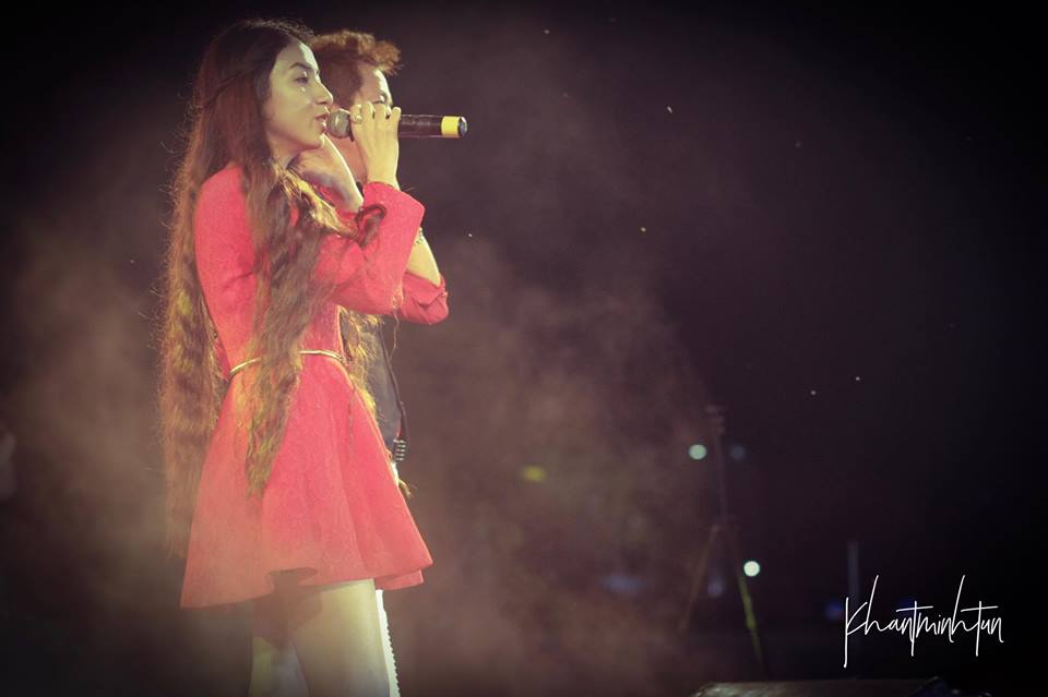 Pan Yaung Chel New Talented Young Singer On The Stage