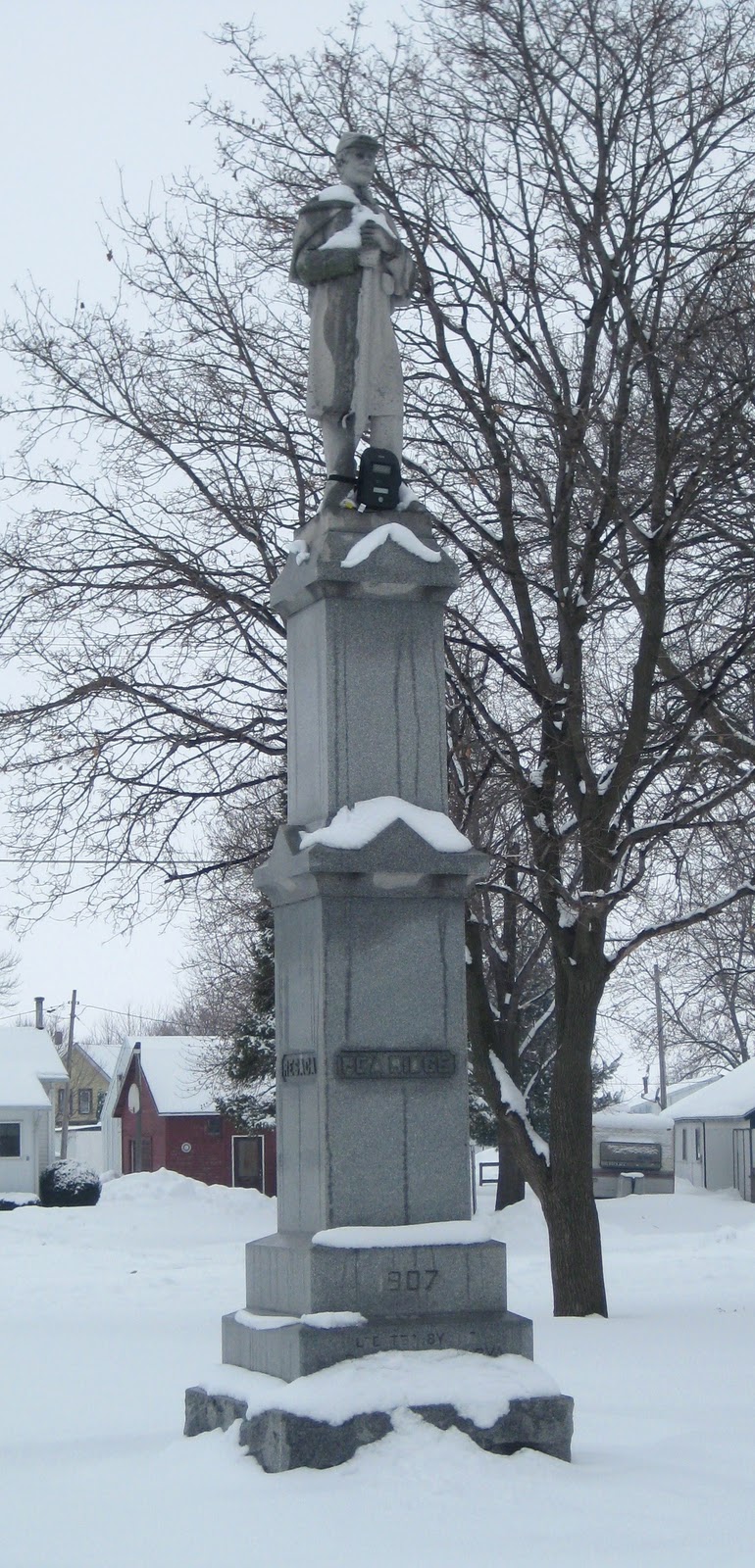 Marathon Pundit: Reagan centennial: Ronald Reagan Park in Tampico, IL
