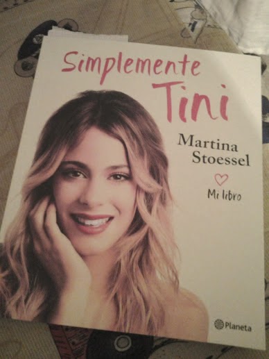 Violetta Romania: Simplemente Tini in patul Martinei