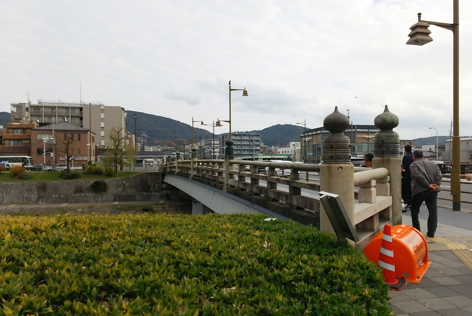 Kyoto de Leyenda: Desafío en el Puente de Gojo