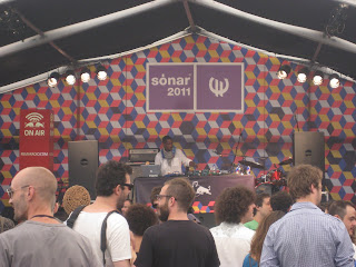 acolostico se escribe con erre: Sónar 2011