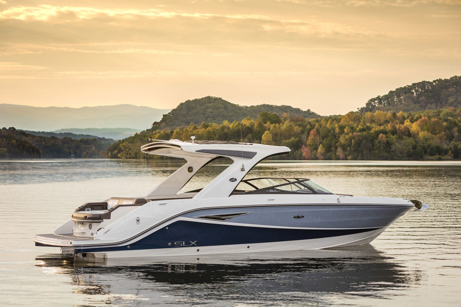 New 2016 Sea Ray 310 SLX with Shade Option | SureShade