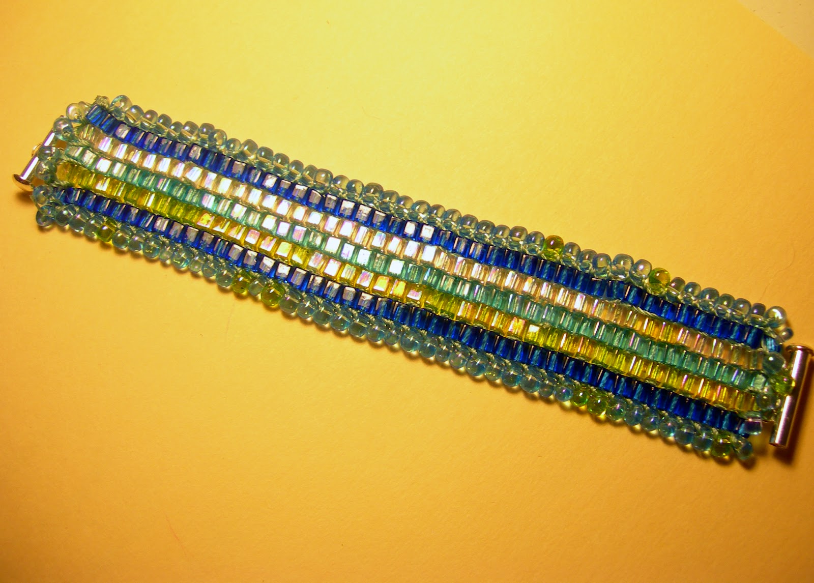 JEWELRY CHAT!: Brick Stitch Bracelet Class