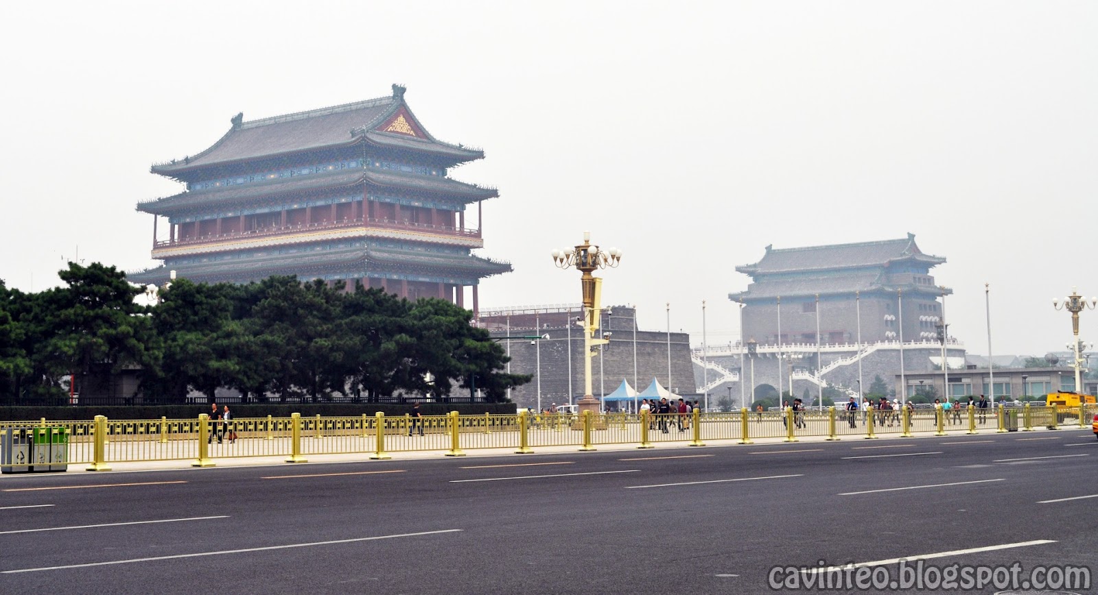 Entree Kibbles: Tiananmen [天安門] & Tian An Men Square [天安門廣場] @ Beijing ...