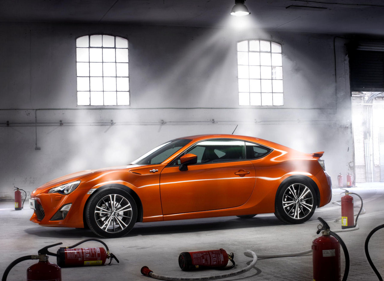 Toyota FT-86 officially revealed... welcome the new GT 86!!!