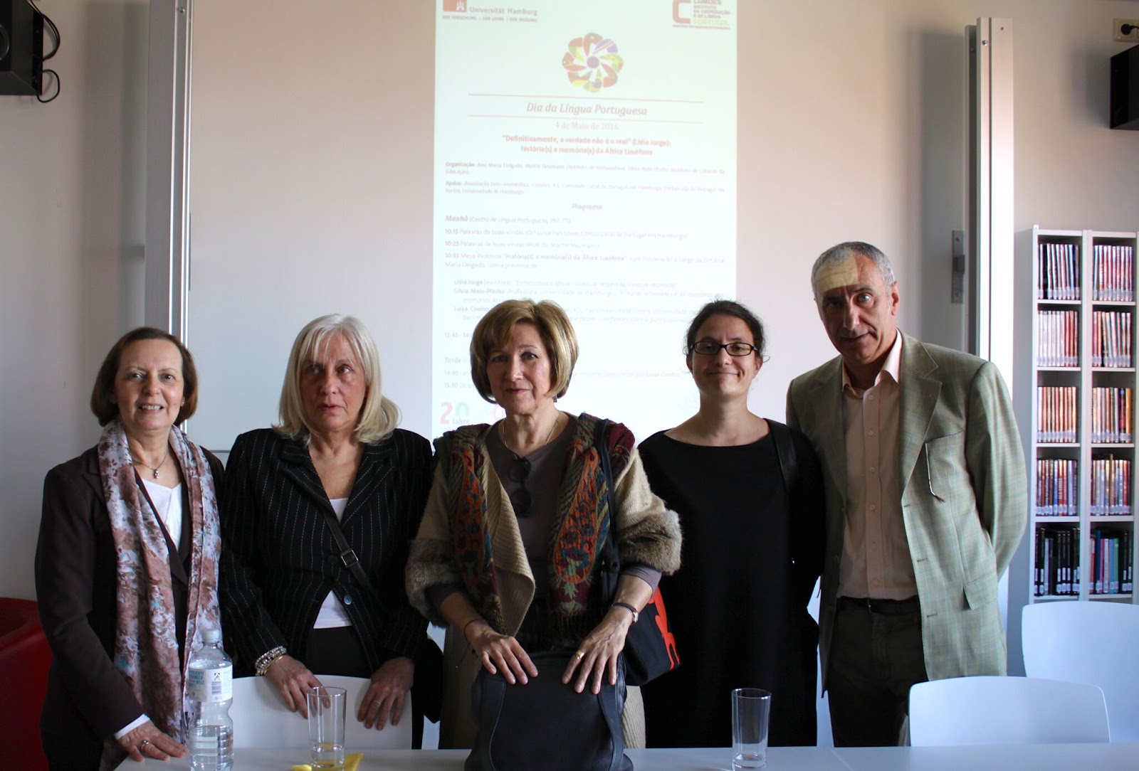 Blogando à Volta do Globo Blogging Around the Globe: June 2016