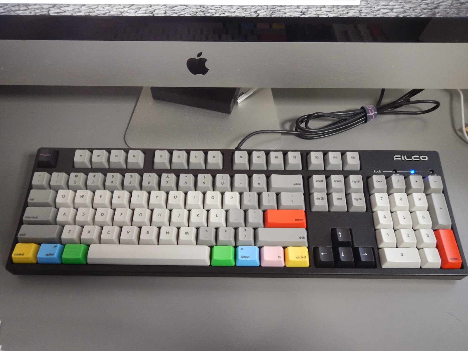 Mac Keyboards Japan: Filco Majestouch 2 青軸 フルサイズ US を買ってみた