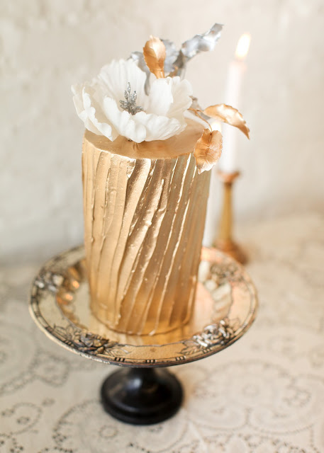 Lael Cakes: Gilded Cakes