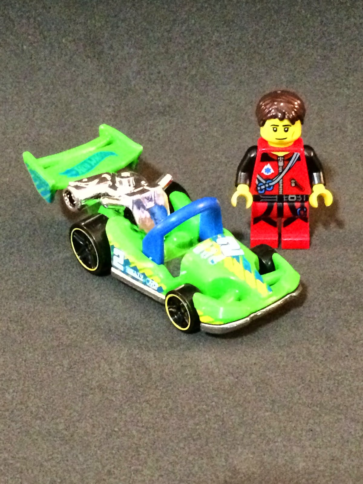 Galeria dos Brinquedos: Let´s Go, o Kart para LEGO da Hot Wheels