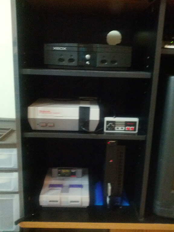 Raging Retro Gamer: A Tour of the Retro Room