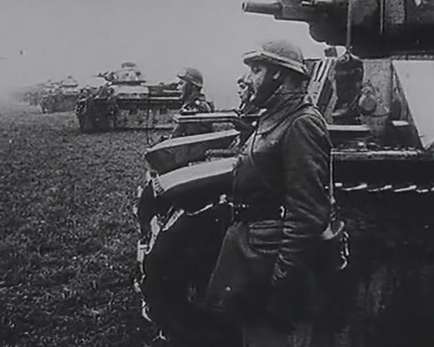 Armour force / Panssaroitu voima : French tank-force 10 May 1940 ...