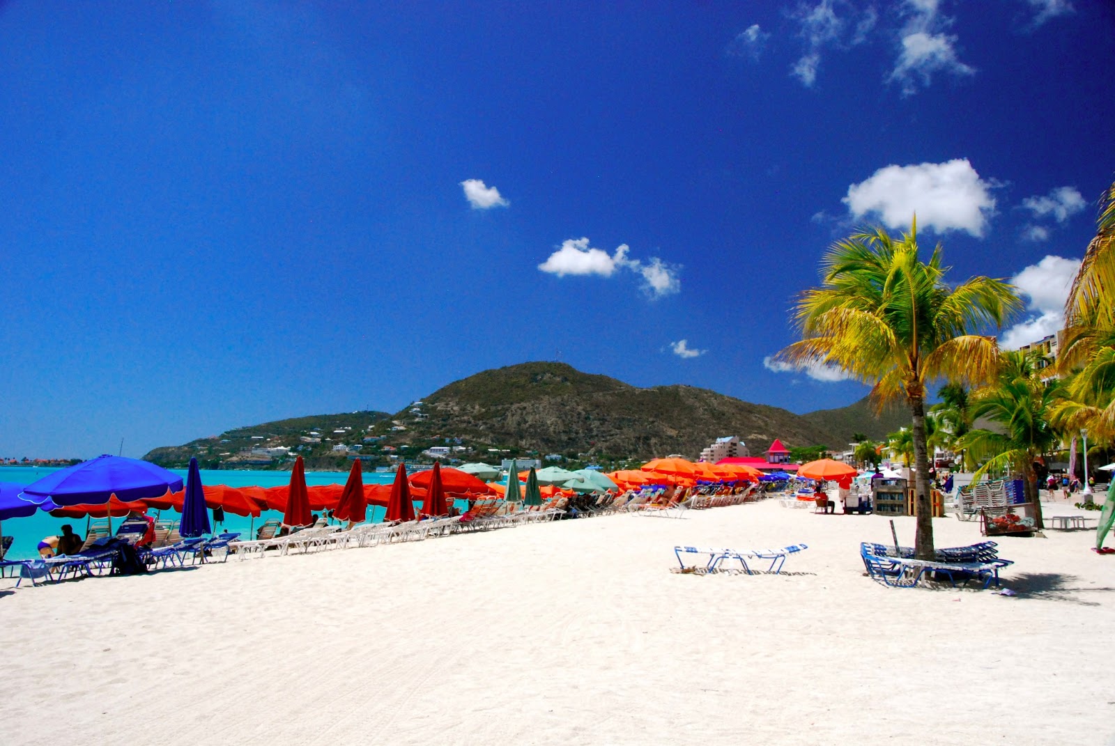 Wanderlust Traveler: St. Maarten/St. Martin (Beaches)