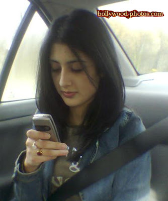 MAKE YOUR MOOD: INDIAN RANDi