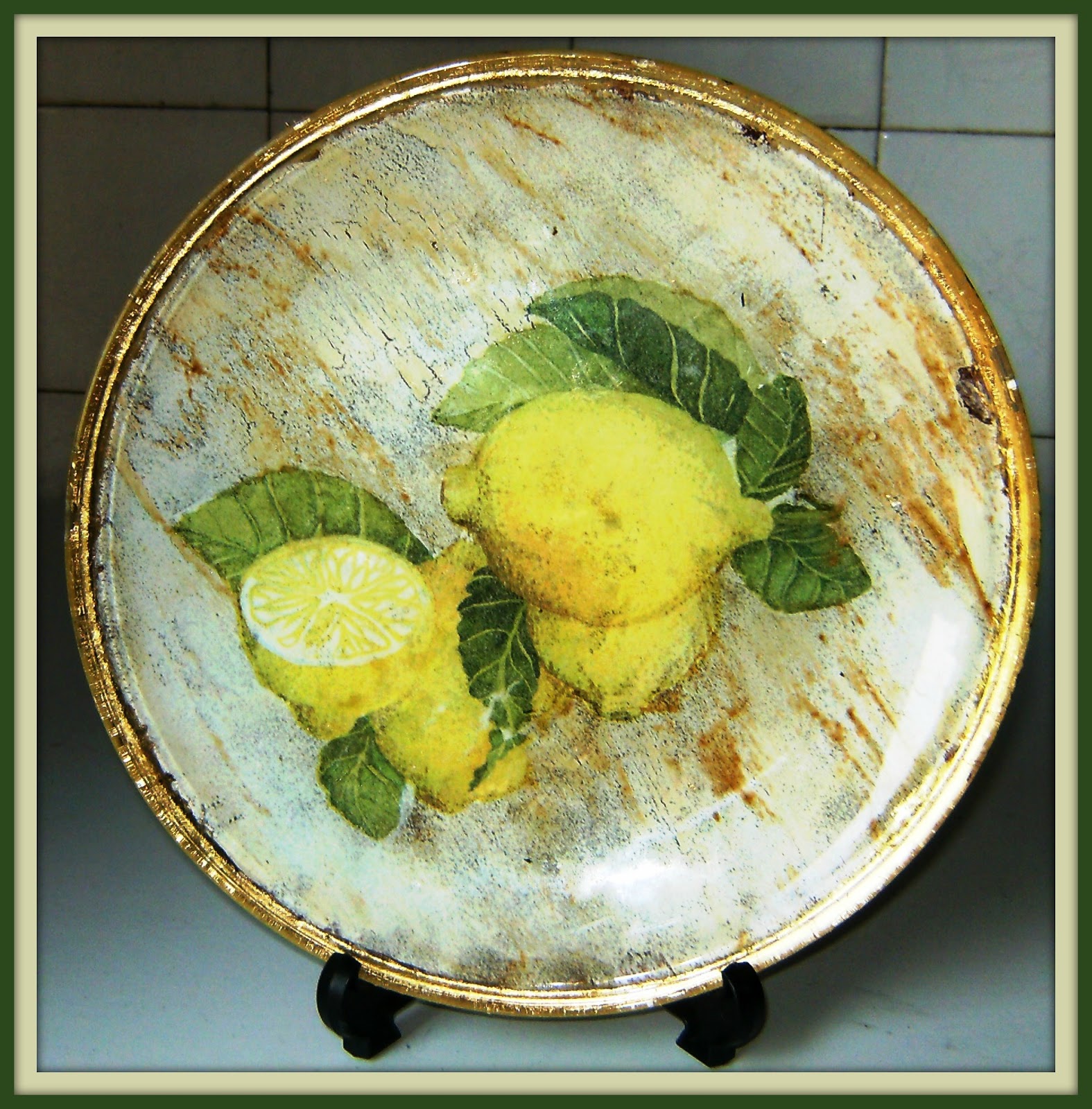 lila365idees: ΠΙΑΤΟ ΜΕ ΑΝΑΠΟΔΟ DECOUPAGE & ΕΠΙΧΡΥΣΩΣΗ (DISH WITH ...