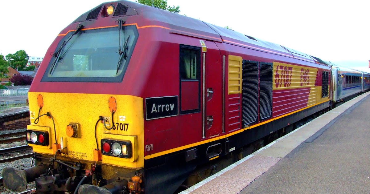 'Along These Tracks' Train Photos Site : Photo GM Class 67017 Arrow ...