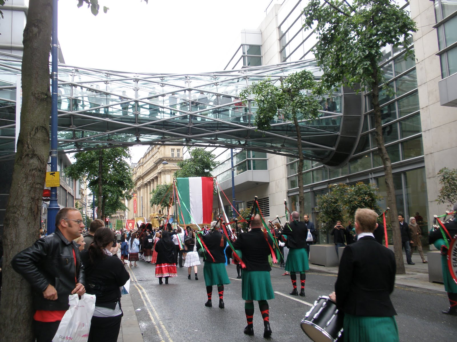 guttae: The Italian Procession, Manchester: 1 July 2012